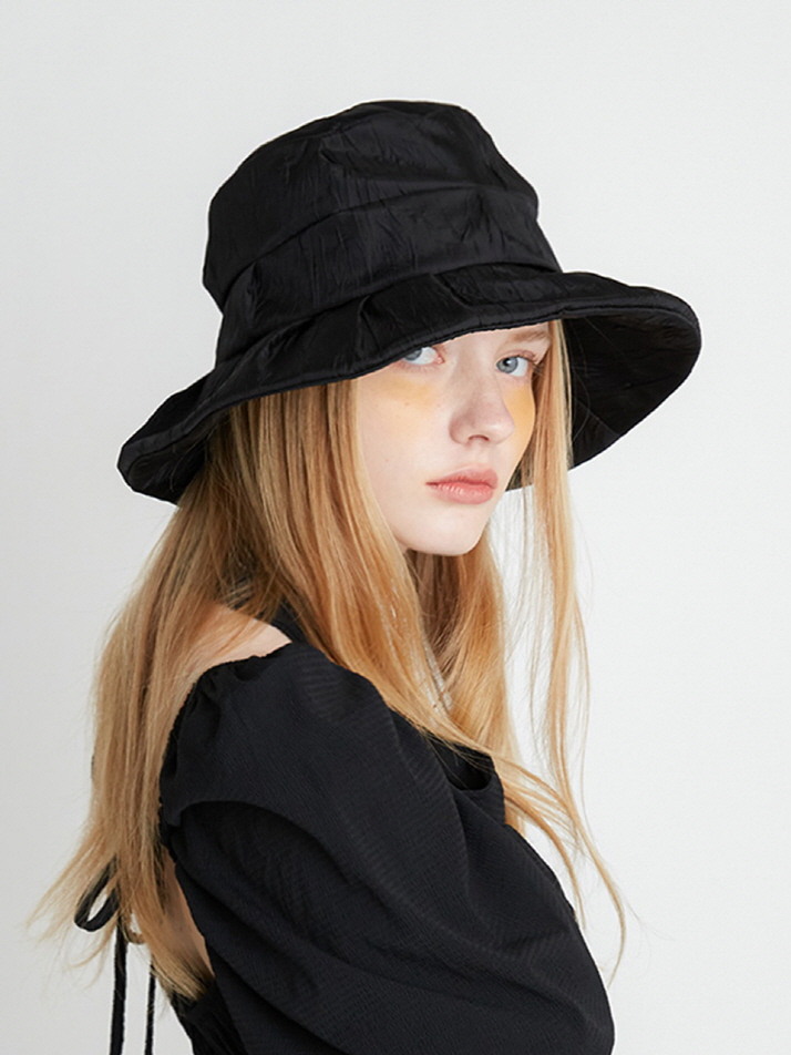 Wrinkle Tuck Bucket Hat – Prada Black | ETERNAL JOURNEY