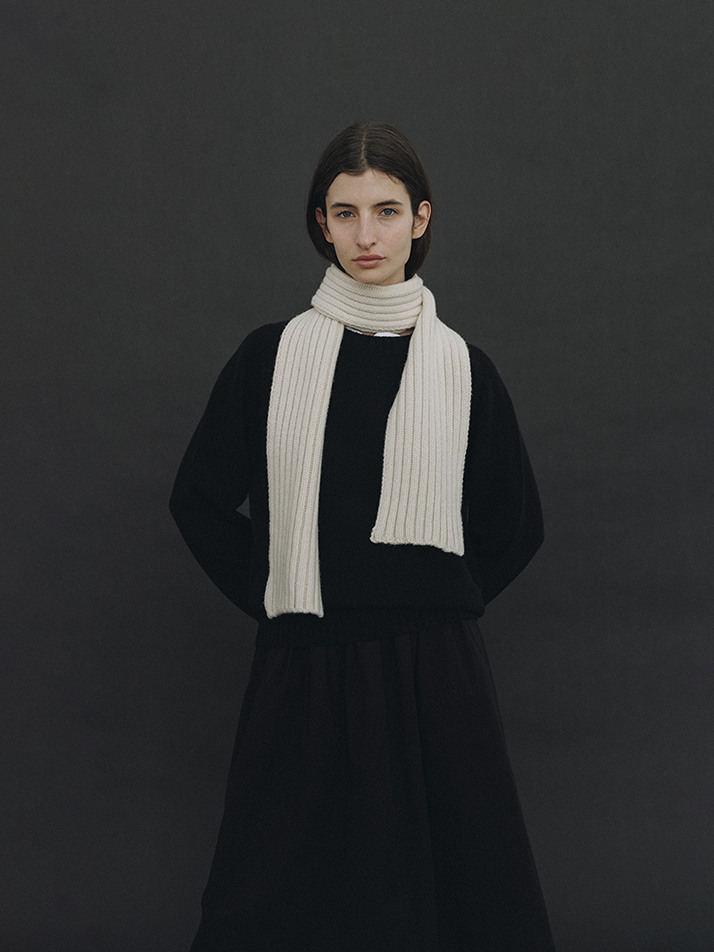 Cashmere Blended muffler (Ivory) | ETERNAL JOURNEY