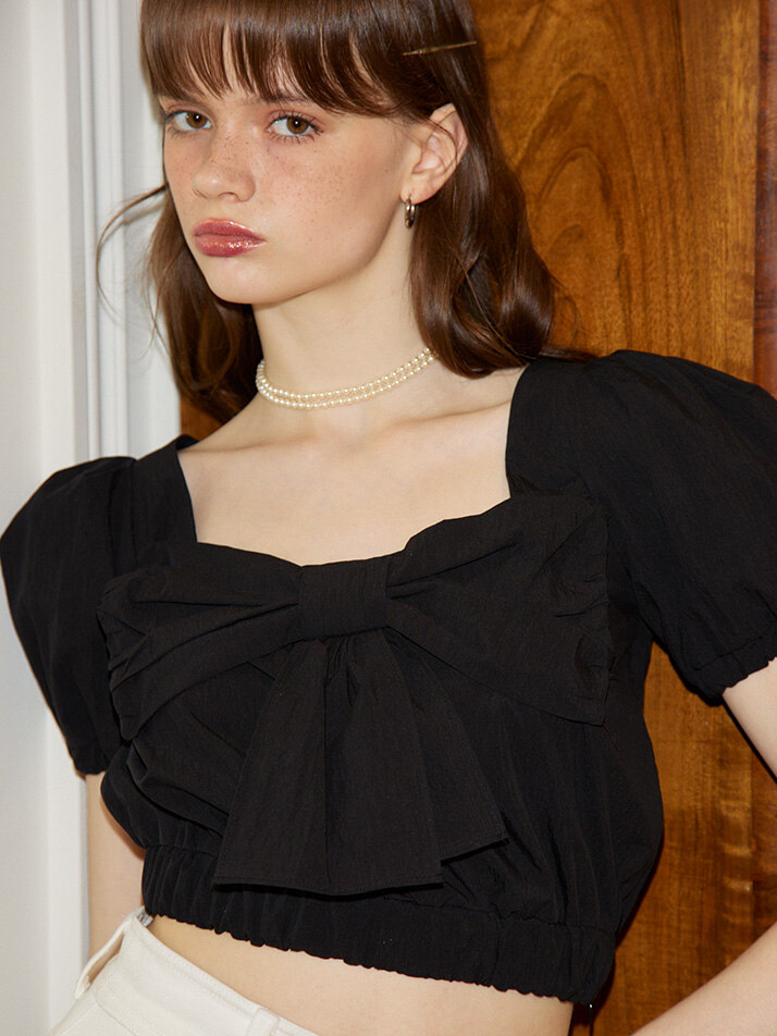Puff Shoulder Ribbon Blouse_ Black | ETERNAL JOURNEY