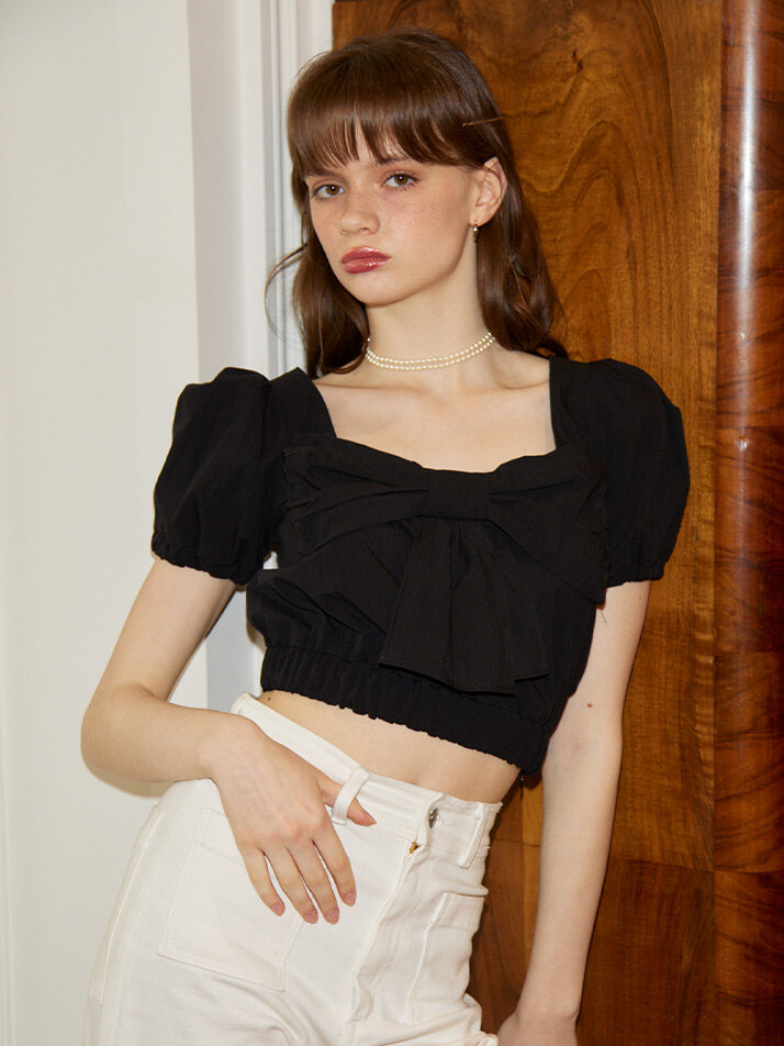 Puff Shoulder Ribbon Blouse_ Black | ETERNAL JOURNEY