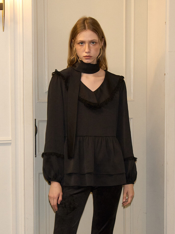 Scarf Ruffle Blouse_ Black | ETERNAL JOURNEY