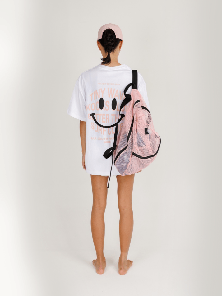 SMILE KOOKS CLUB TEE - PALE PINK 스마일 쿡스 클럽 티 - 페일핑크 | ETERNAL JOURNEY