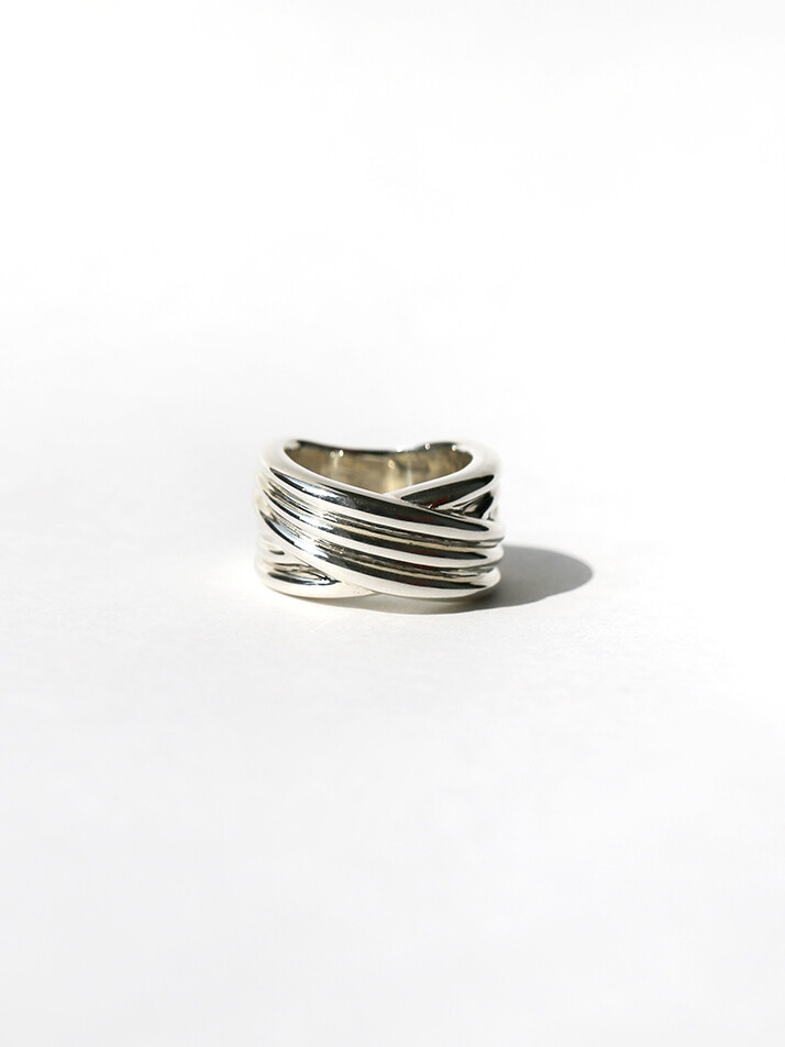 TANGLE RING-MEDIUM | ETERNAL JOURNEY