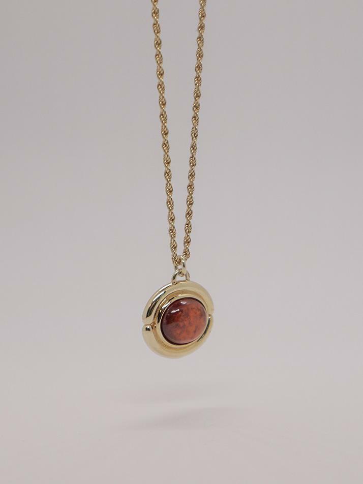 Vintage Button Necklace_Oval | ETERNAL JOURNEY