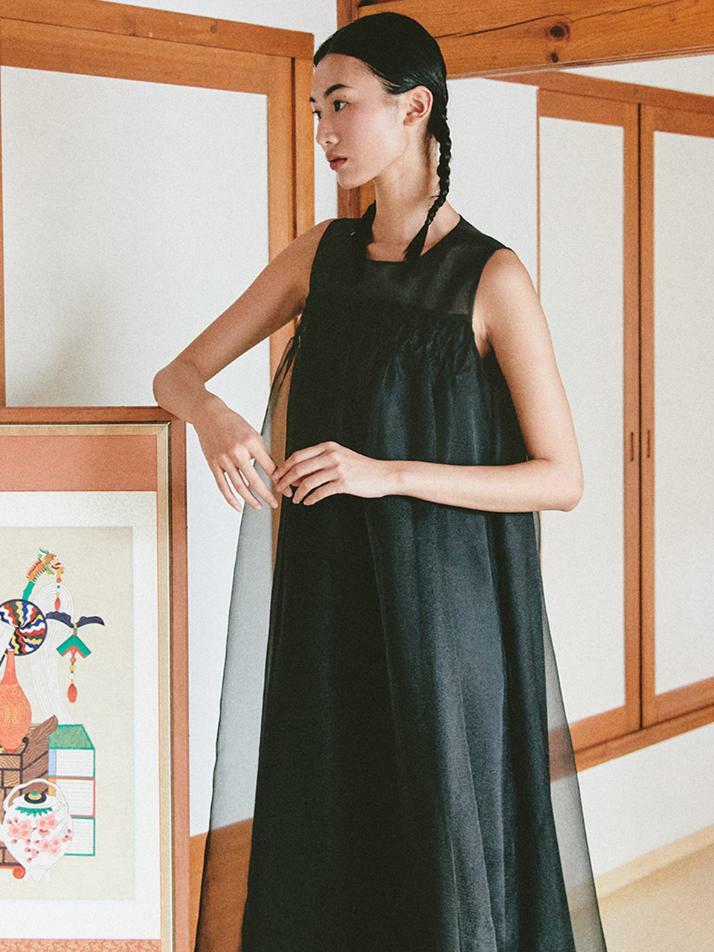 Bridal Pottery Dress_black | ETERNAL JOURNEY