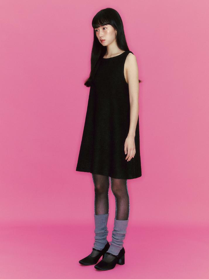 Eliena One-piece_black | ETERNAL JOURNEY