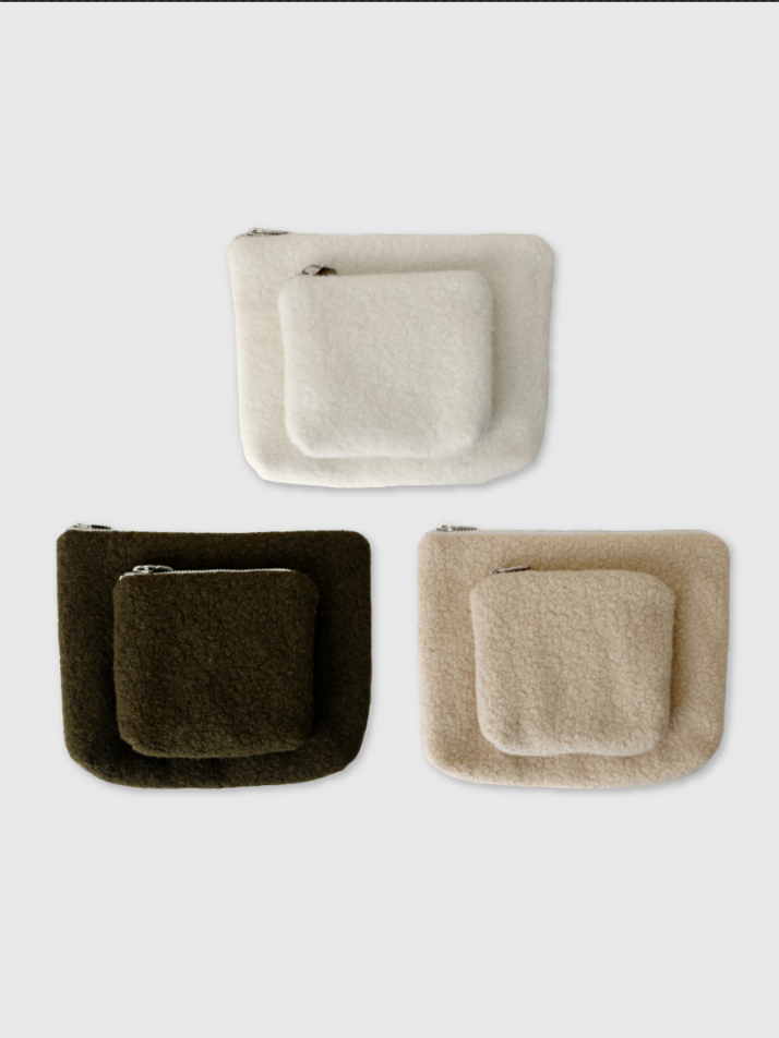 Fluffy pouch (3colors, 2sizes) | ETERNAL JOURNEY