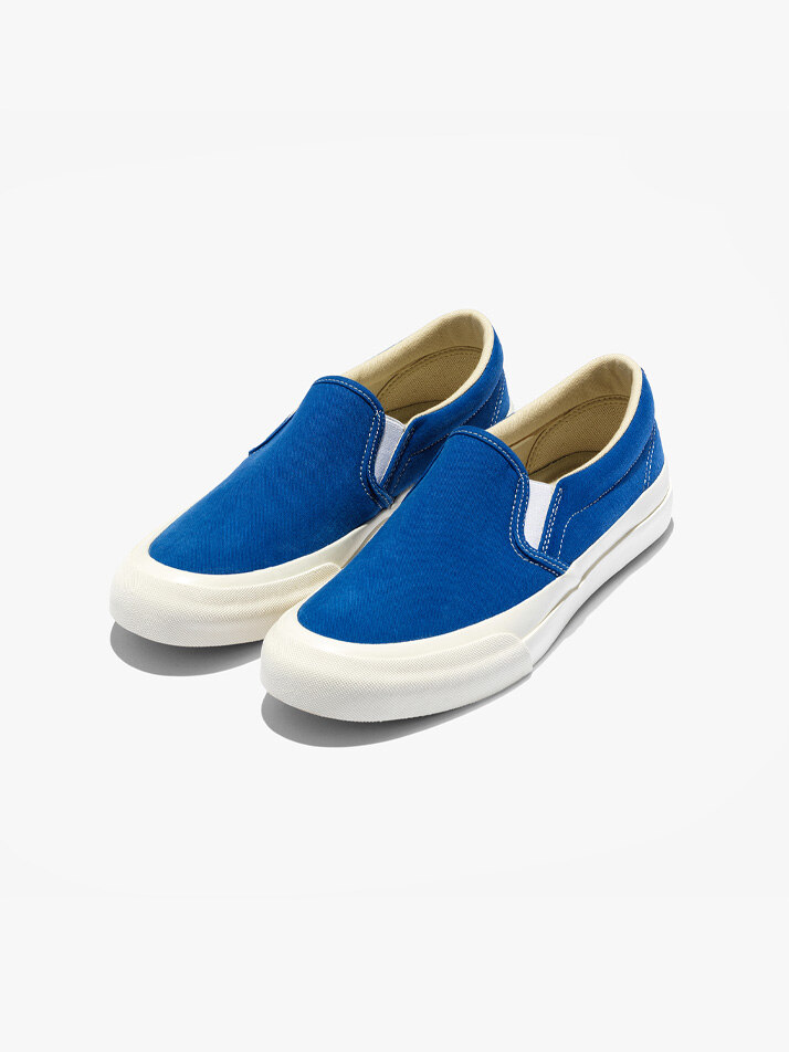 SLIP ON _ BLUE | ETERNAL JOURNEY