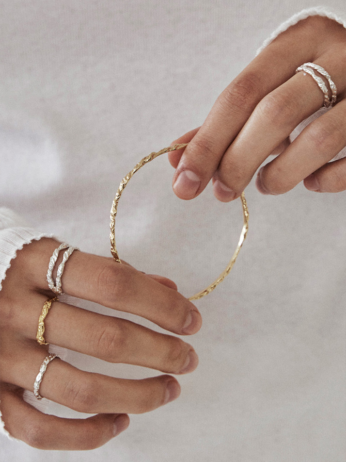 texture bangle | ETERNAL JOURNEY